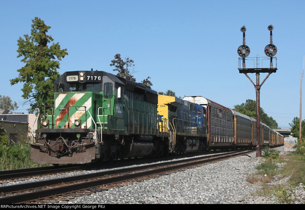 HLCX 7176 on the CSX